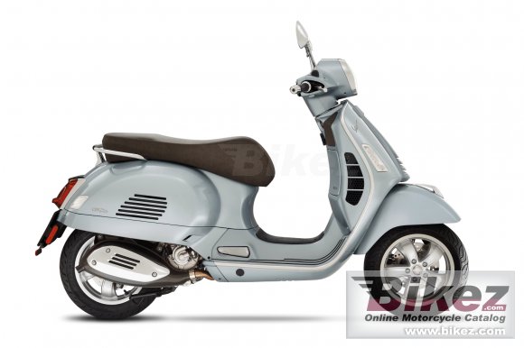 Vespa GTS 300 gallery